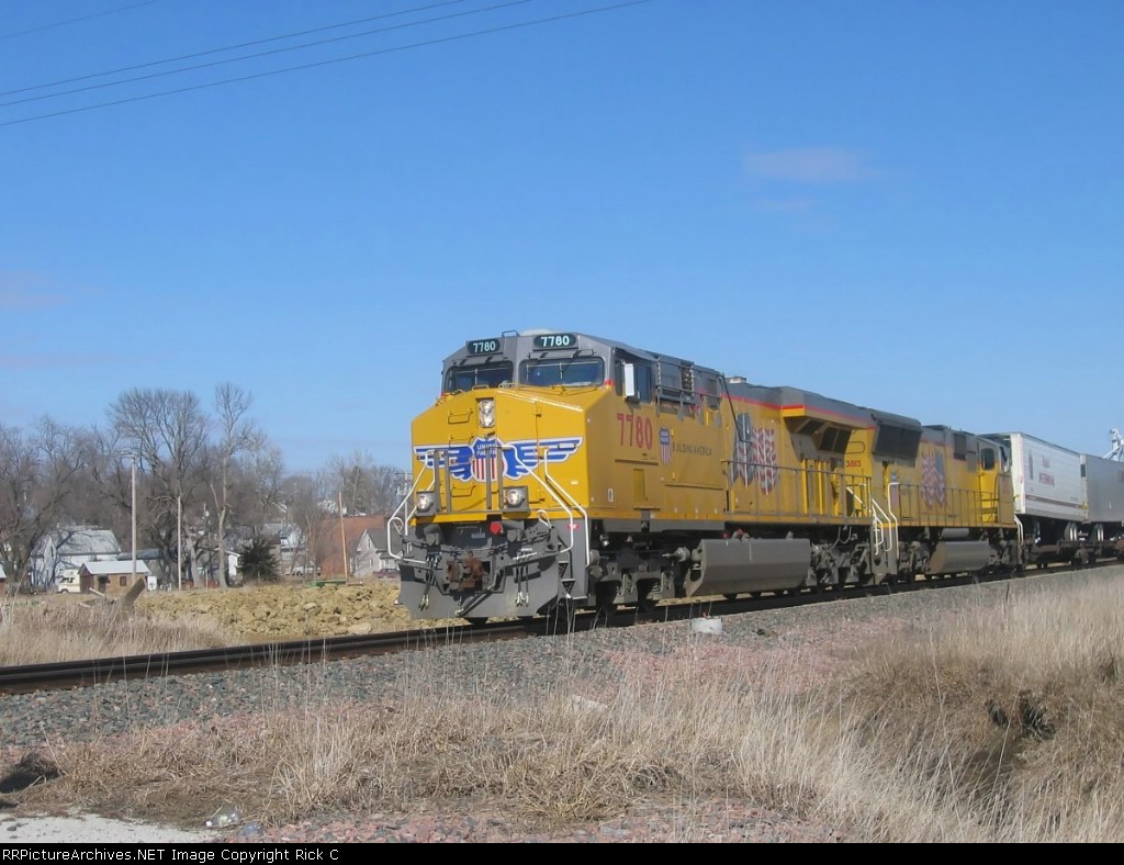 UP 7780 Leads WB Pigs